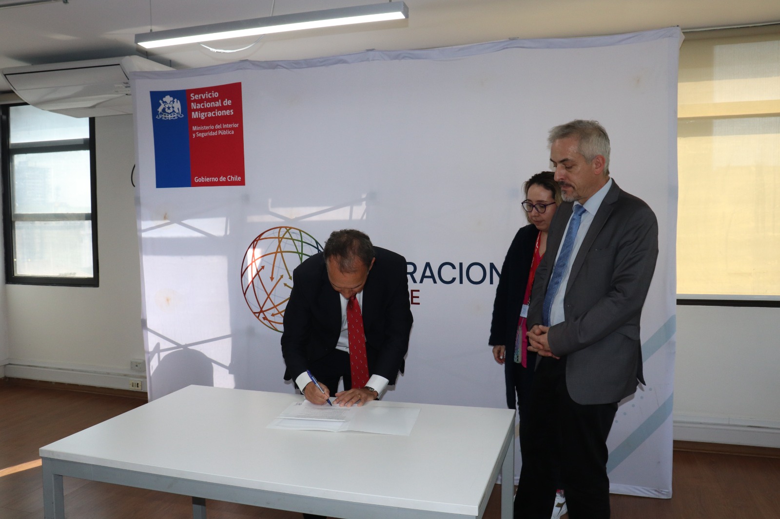 ASOEX adhiere a estándares de compromiso con migrantes